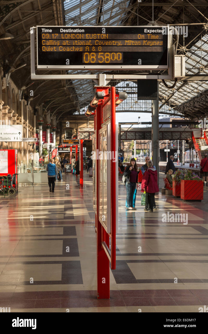 Digital station hi-res stock photography and images - Alamy