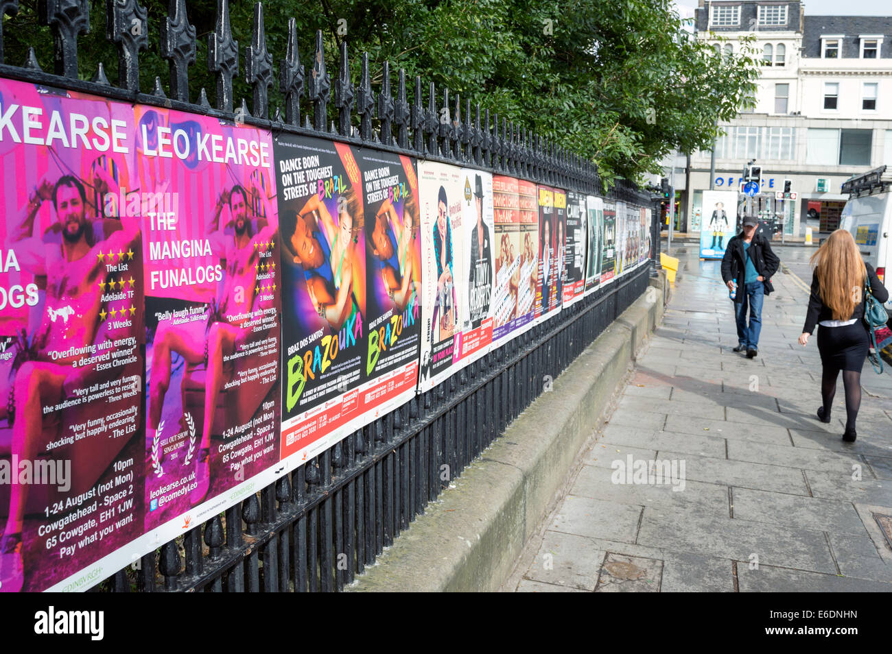 Edinburgh festival fringe posters billboard hi-res stock photography ...