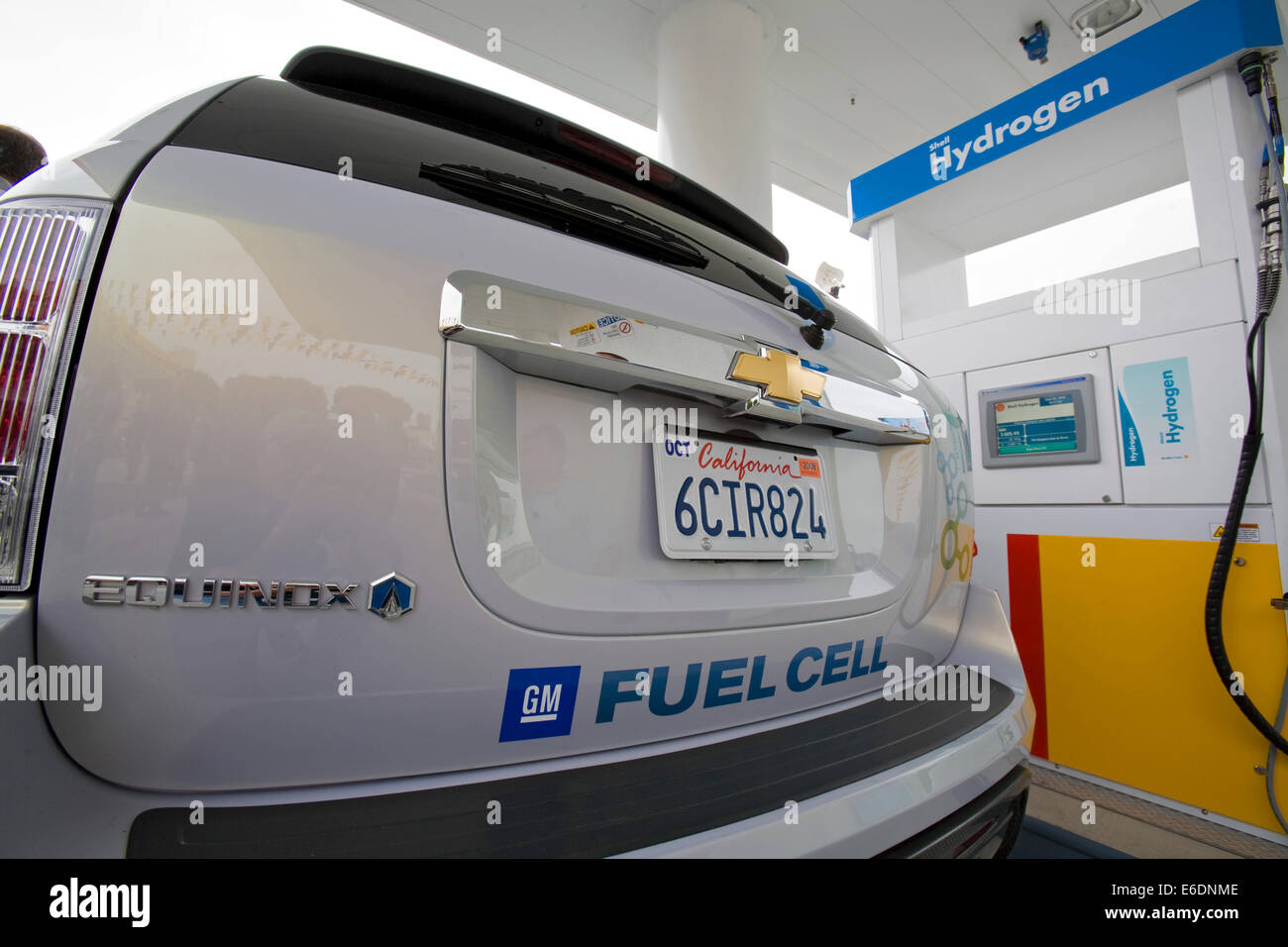 Shell hydrogen refueling hi-res stock photography and images - Alamy