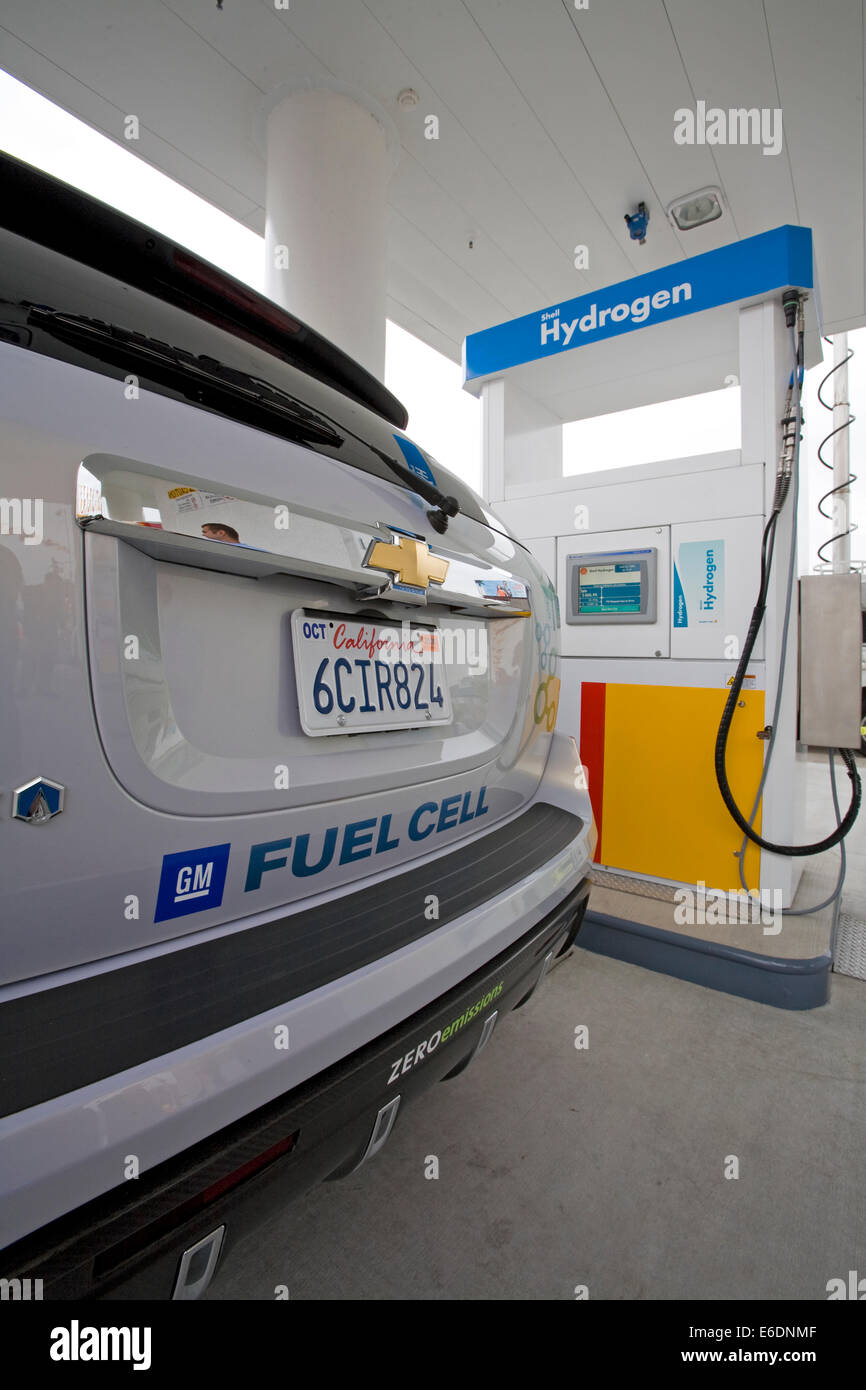 Shell hydrogen refueling hi-res stock photography and images - Alamy