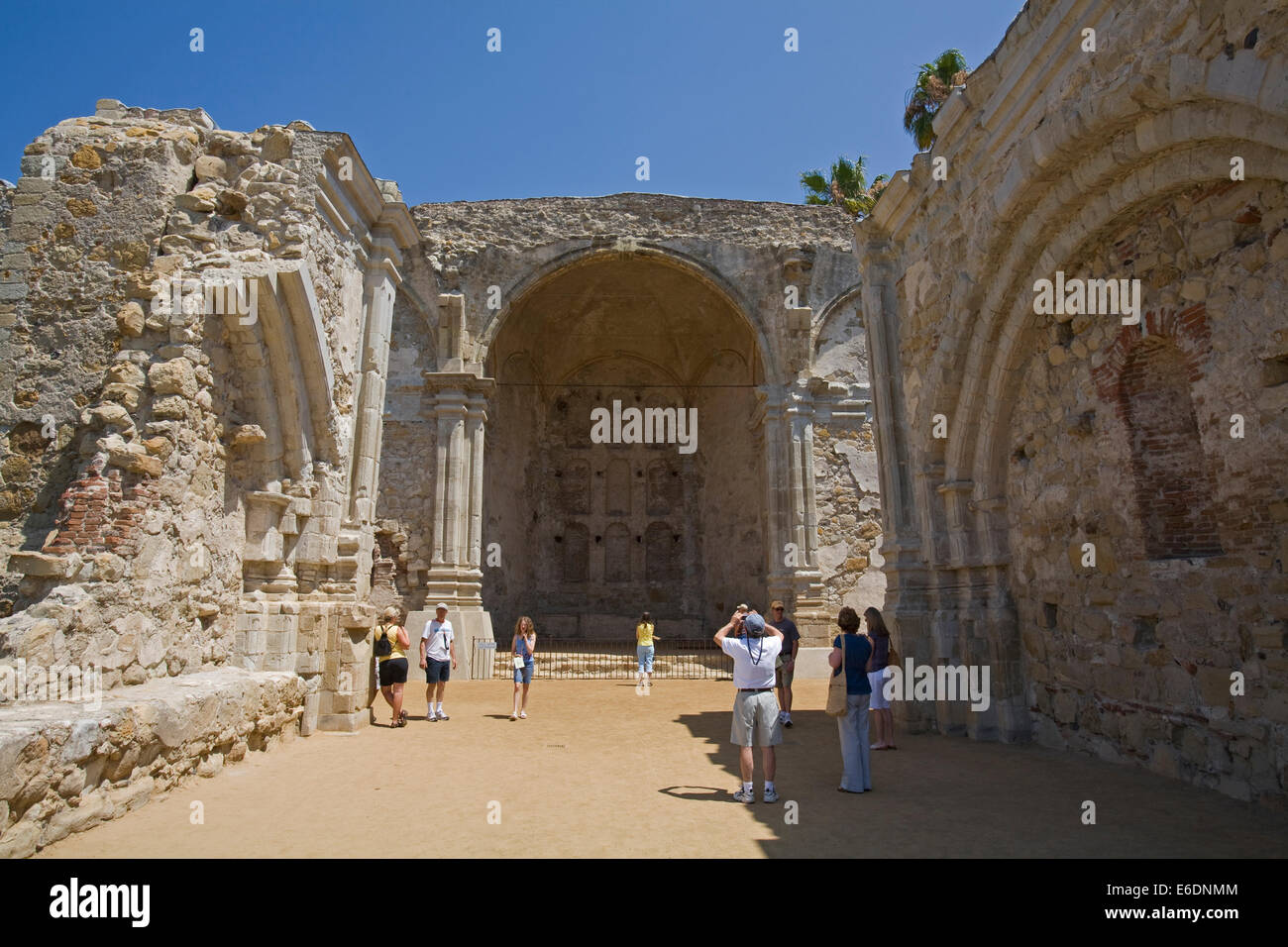 The great stone church hi-res stock photography and images - Alamy