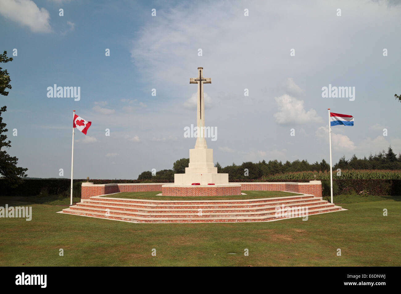 Cross of Sacrifice in the CWGC Groesbeek Canadian War Cemetery ...