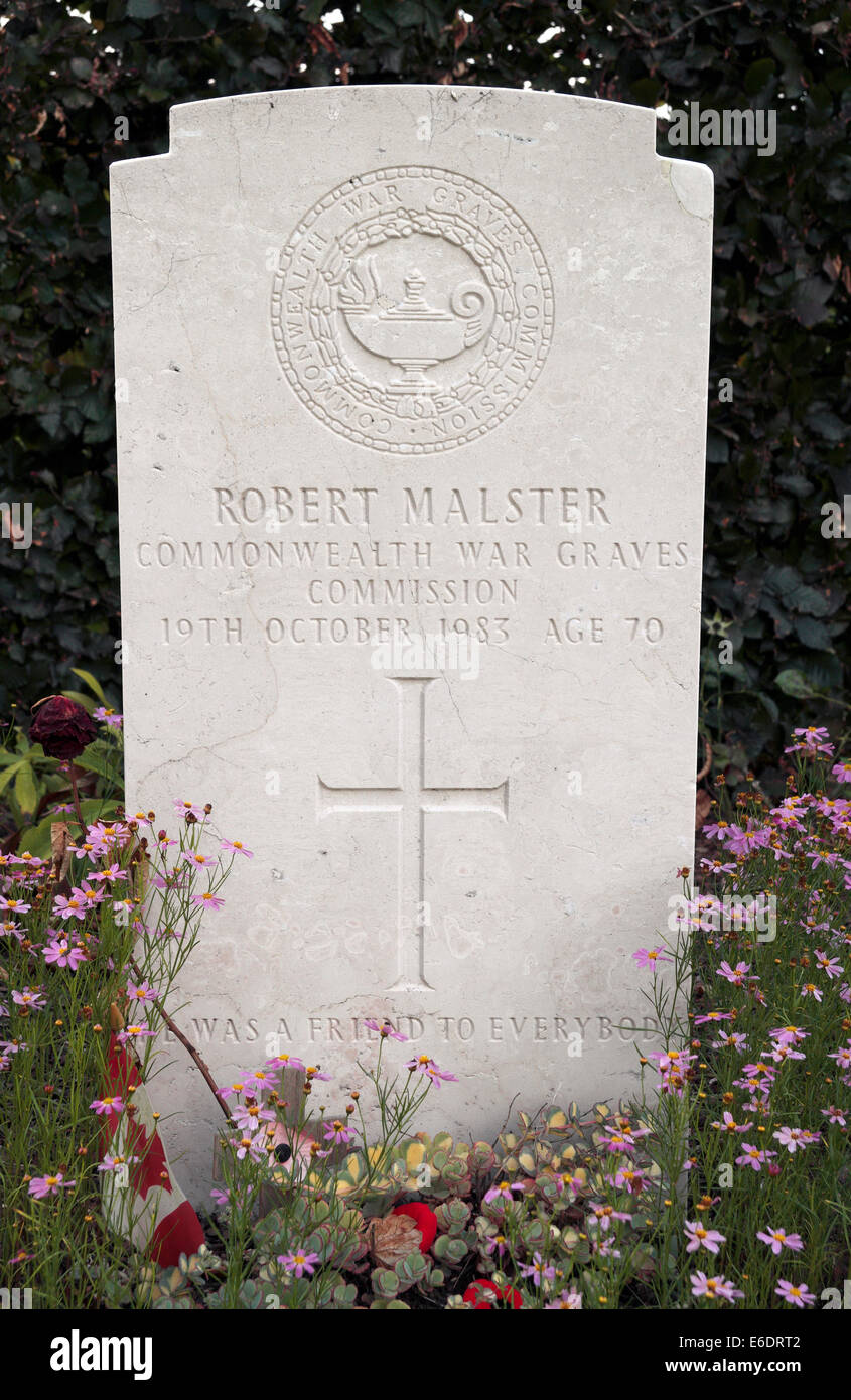 The grave of Robert Malster a CWGC officer in the CWGC Groesbeek ...