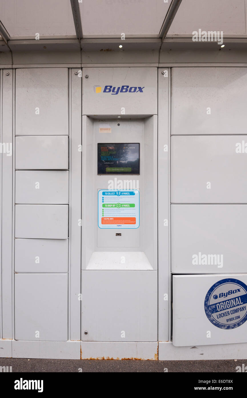 Bybox locker hi-res stock photography and images - Alamy