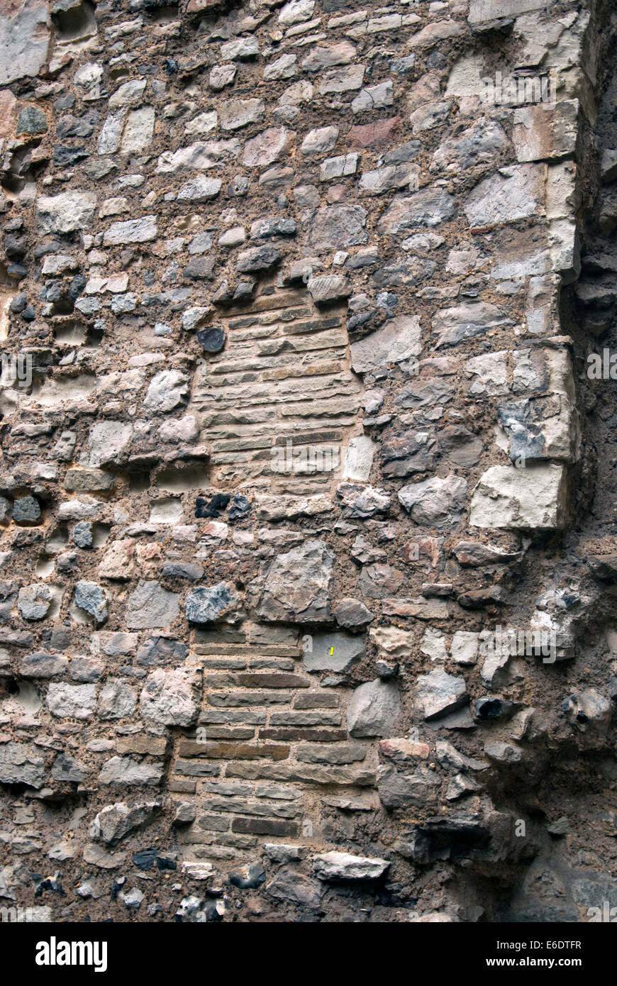 Historic wall hi-res stock photography and images - Alamy