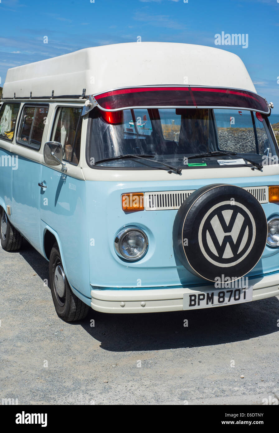 Classic camping hi-res stock photography and images - Alamy