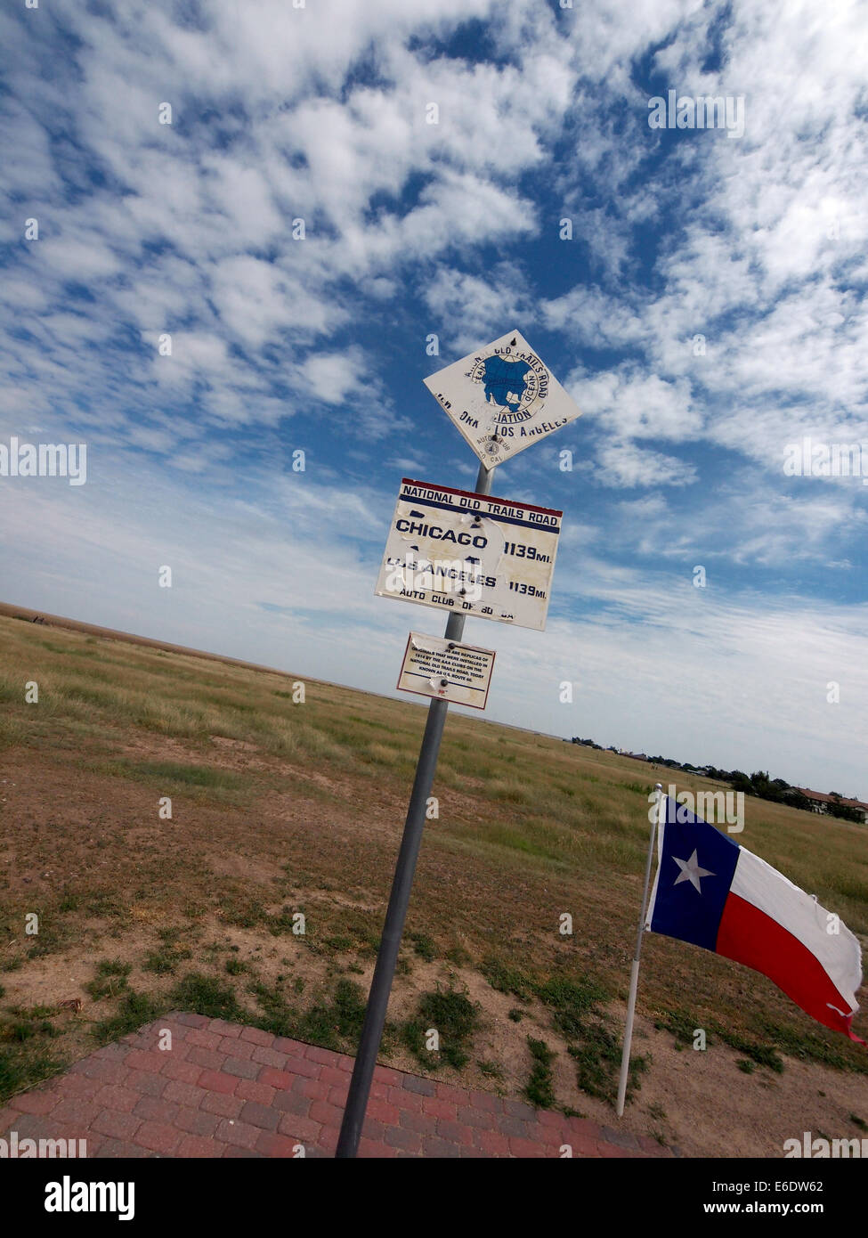 Rt66 roads hi-res stock photography and images - Alamy