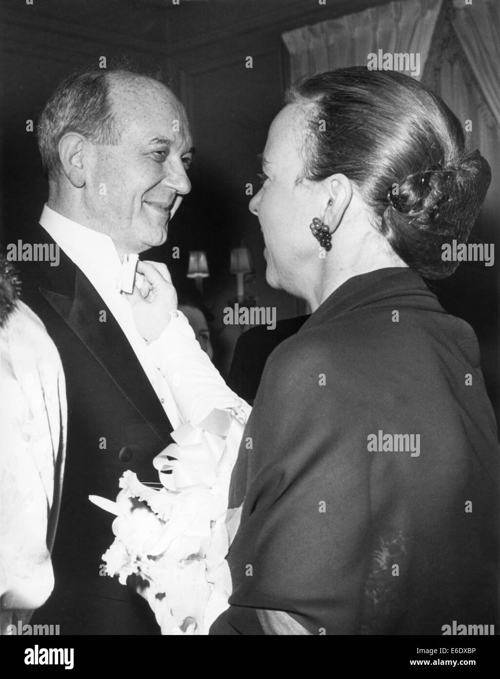 1960s woman secretary hi-res stock photography and images - Alamy