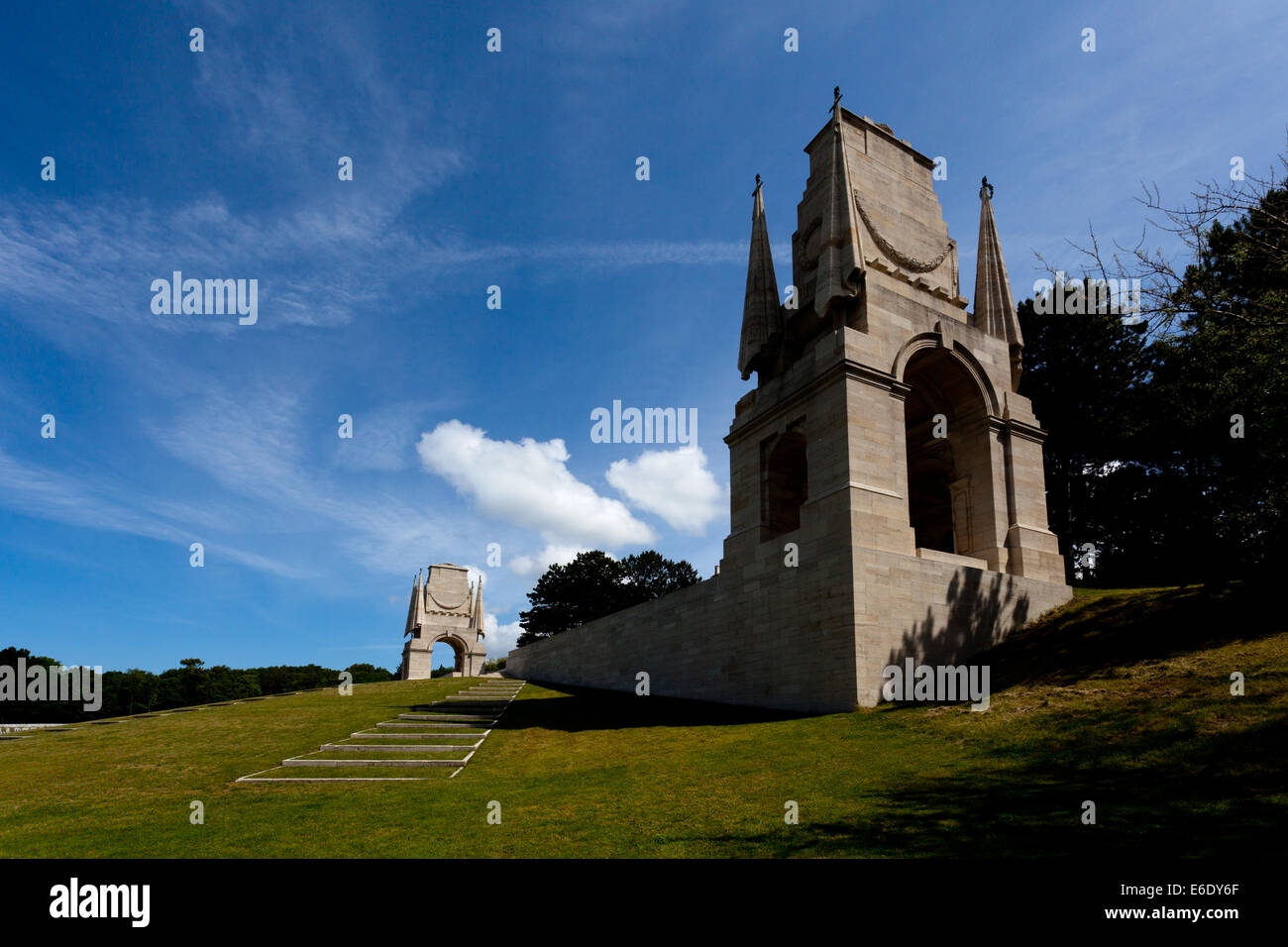 étaples cemetery hi-res stock photography and images - Alamy