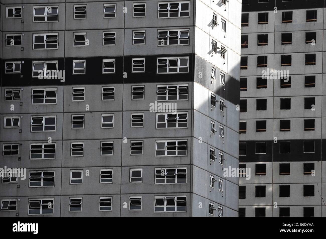 Tower blocks at Sandiefield Road, Gorbals, Glasgow, prepared for ...