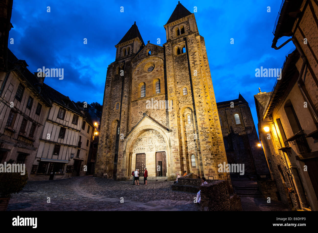 Conques village hi-res stock photography and images - Alamy