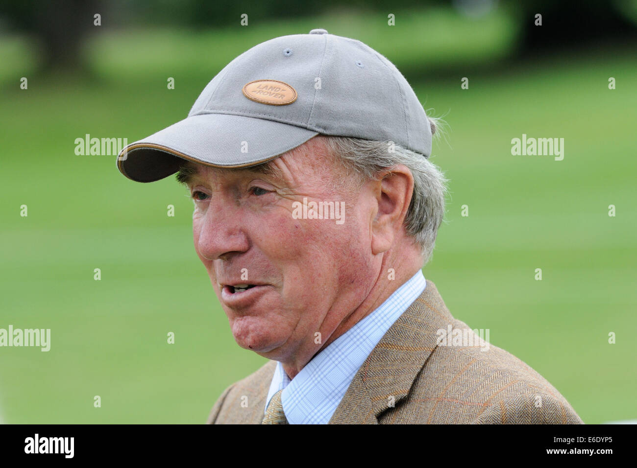 Mark phillips hi-res stock photography and images - Alamy