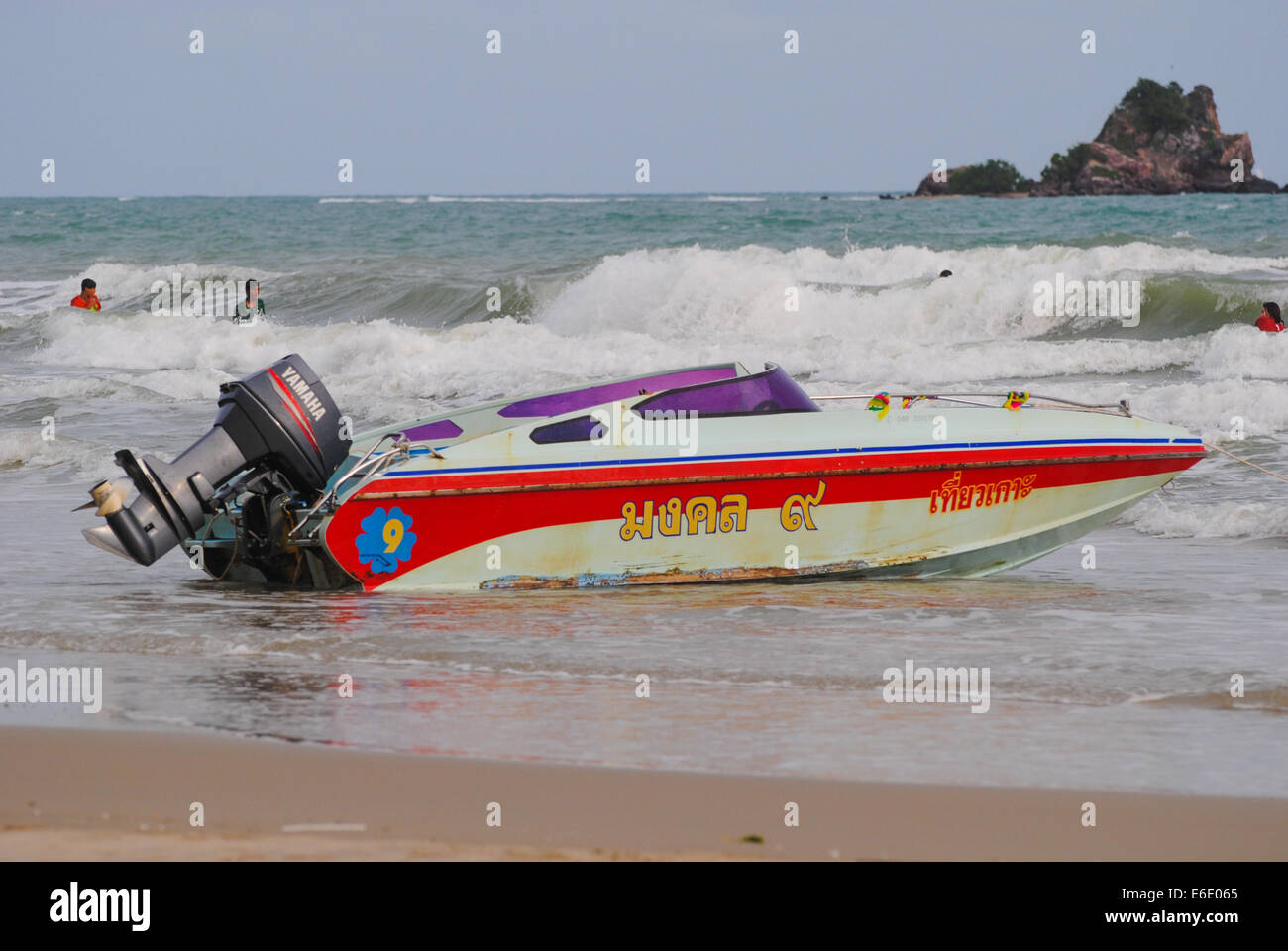 Speed boat Thailand beach Stock Photo - Alamy