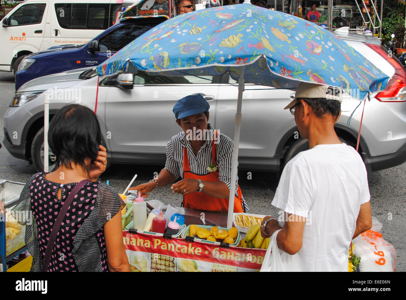 Pancake seller hi-res stock photography and images - Alamy