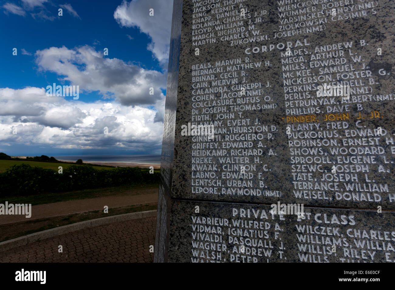 The First U.S. Infantry Division monument at Omaha D-Day landing beach ...