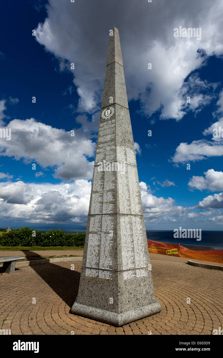The First U.S. Infantry Division monument at Omaha D-Day landing beach ...