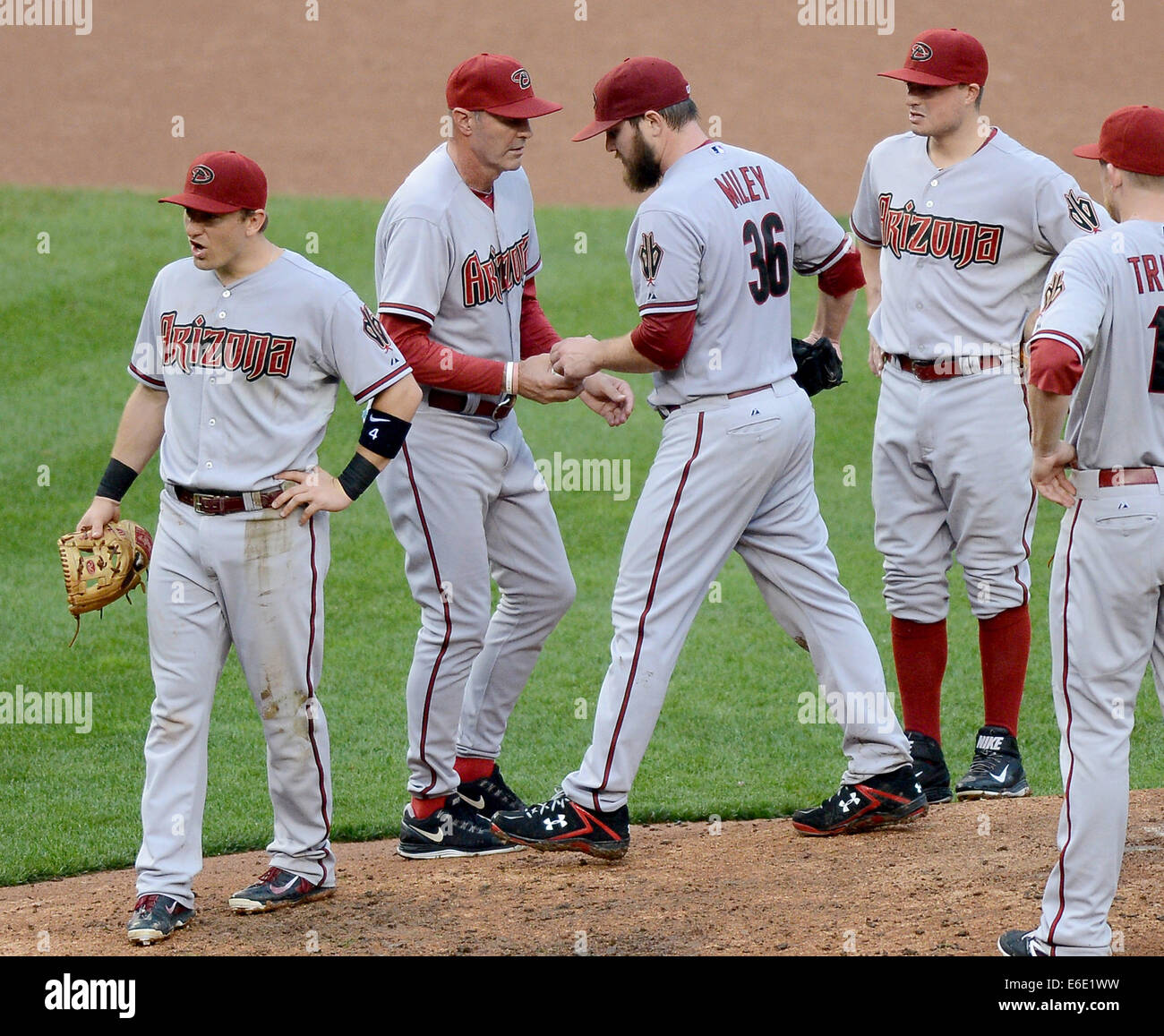 Arizona diamondbacks manager hi-res stock photography and images - Alamy