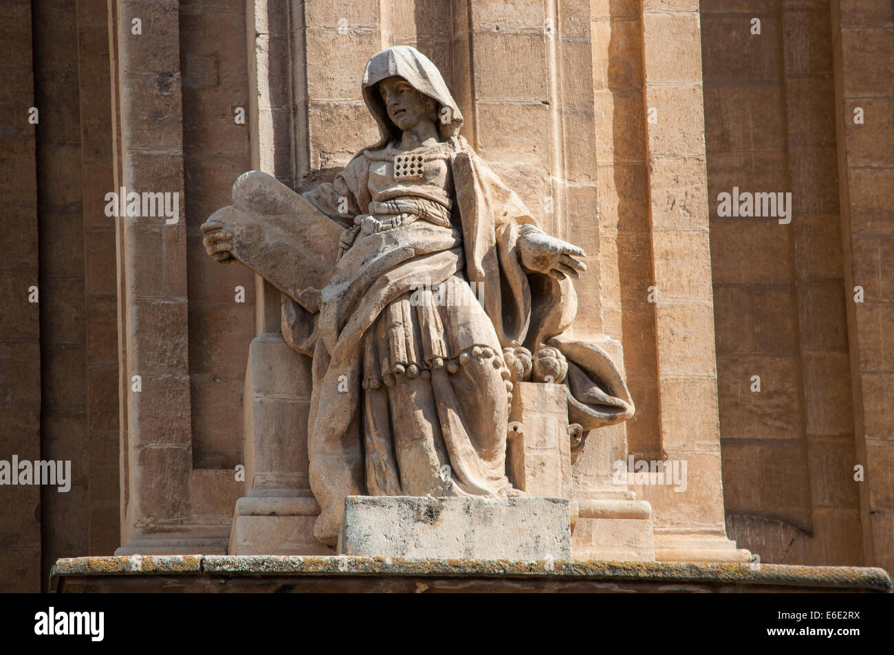 Religious statue hi-res stock photography and images - Alamy