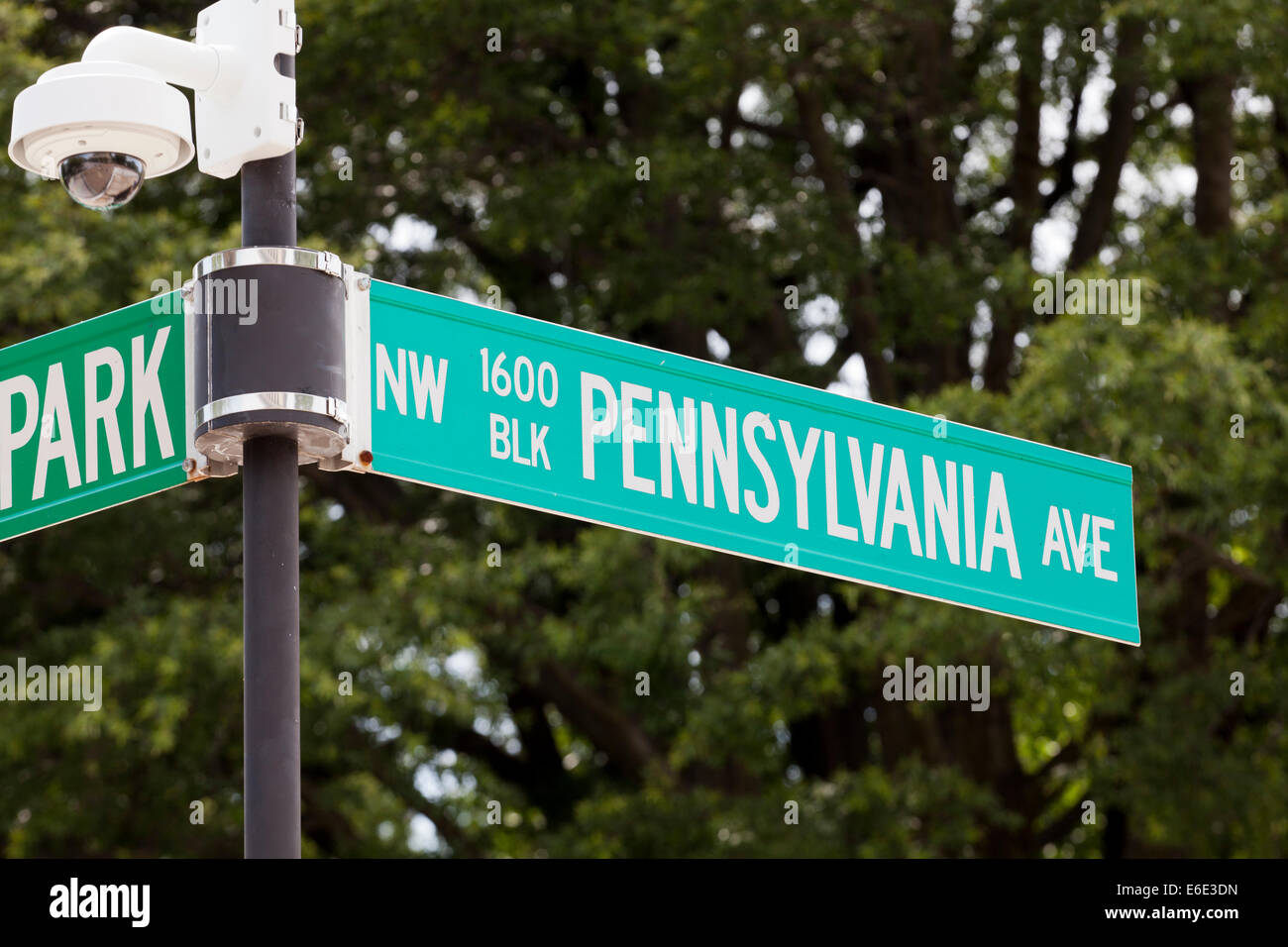 1600 Pennsylvania Avenue street sign - Washington, DC USA Stock Photo ...