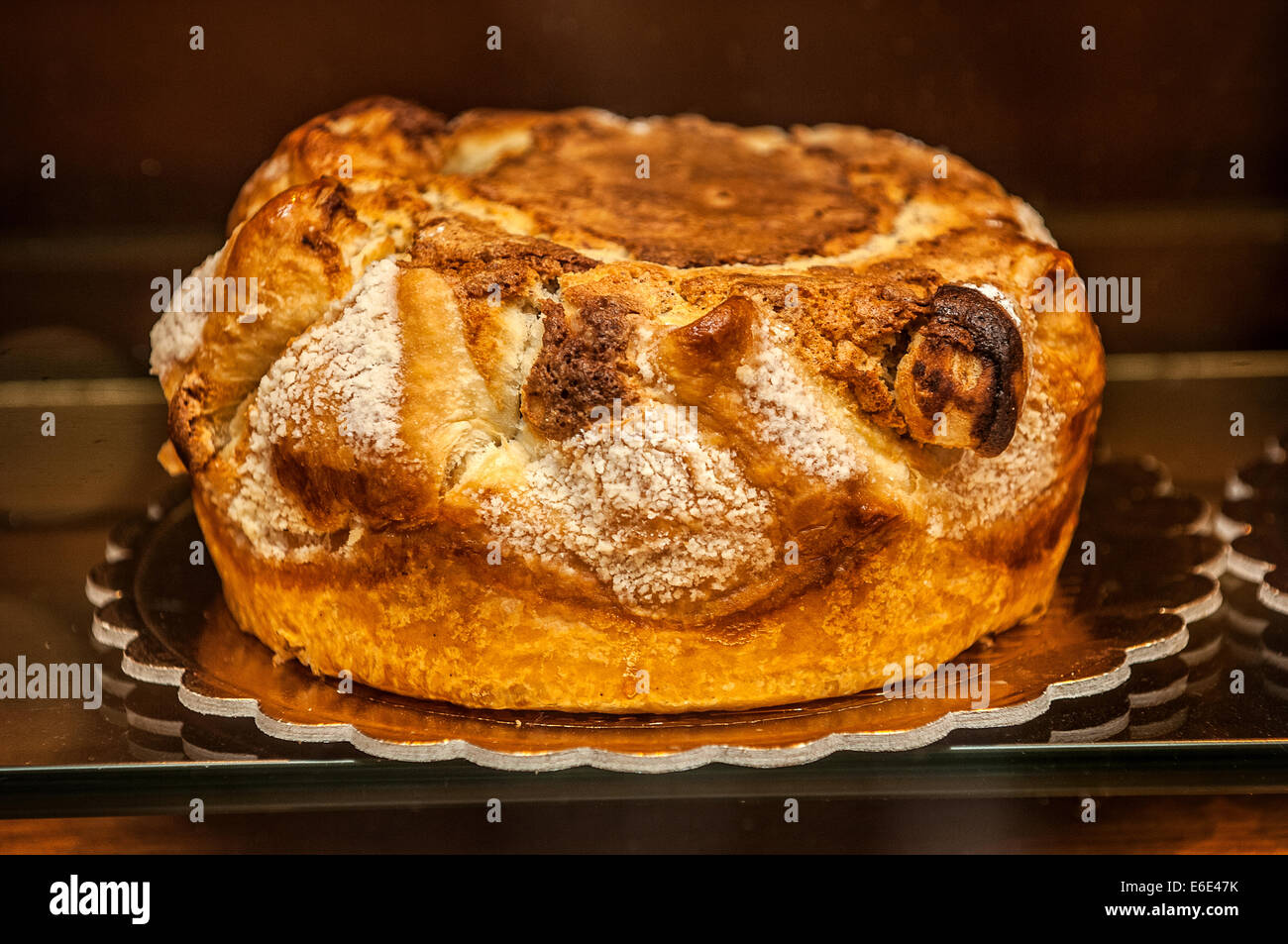 Russian cake of verona hi-res stock photography and images - Alamy