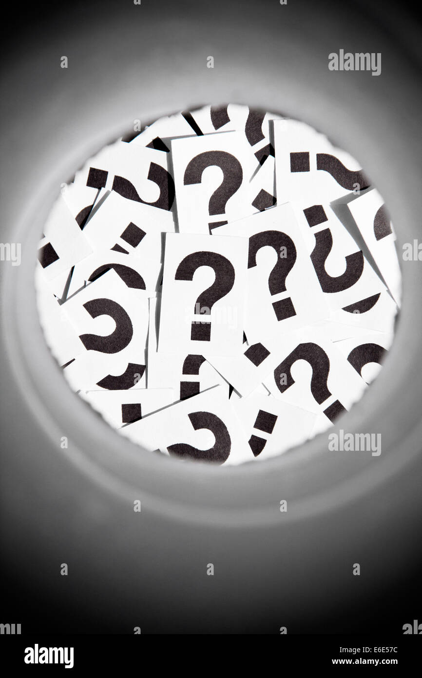 Question paper hi-res stock photography and images - Alamy