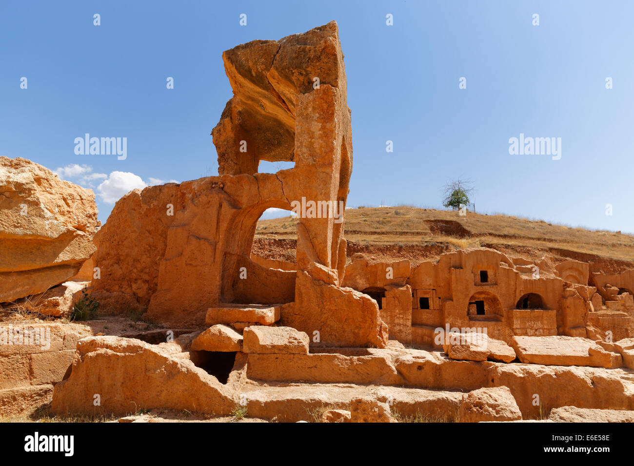 Necropolis of the ancient Roman city of Dara, Daras or Anastasiupolis ...