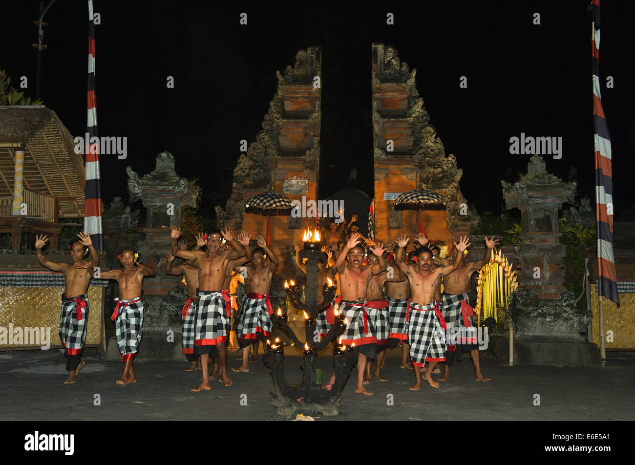 Kecak dance, Padang Tegal, Ubud, Bali, Indonesia Stock Photo - Alamy