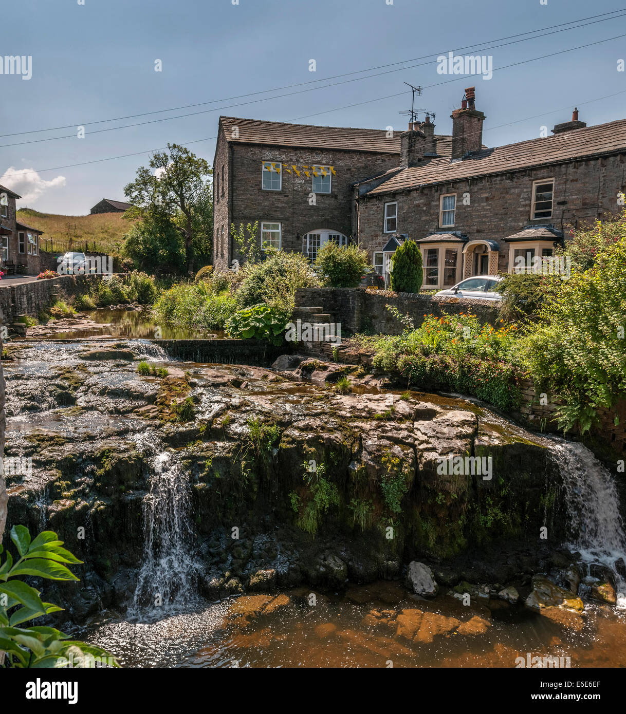 Hawes, North Yorkshire. England. Gayle Beck bridge Stock Photo - Alamy