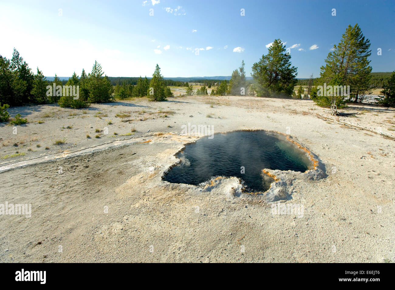 Yellowstone geothermal hi-res stock photography and images - Alamy