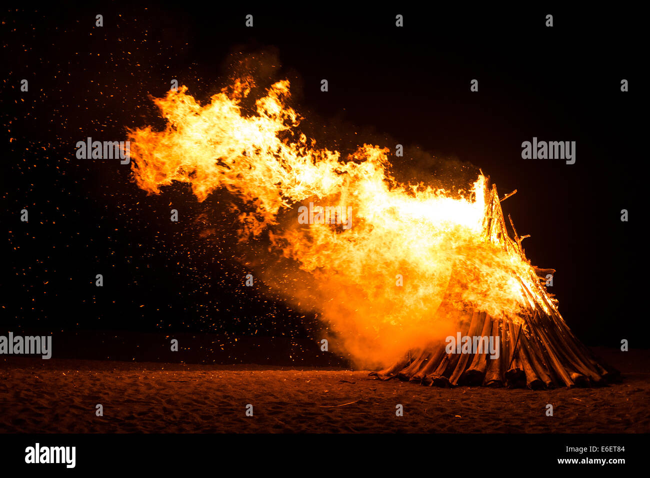 Hot summer night hi-res stock photography and images - Alamy