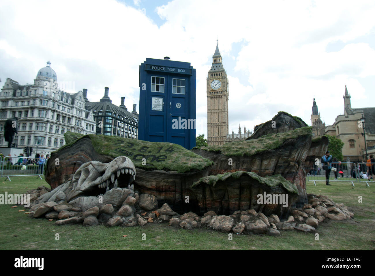 London,UK. 22nd August 2014. Dr Who Tardis appears in Parliament square ...