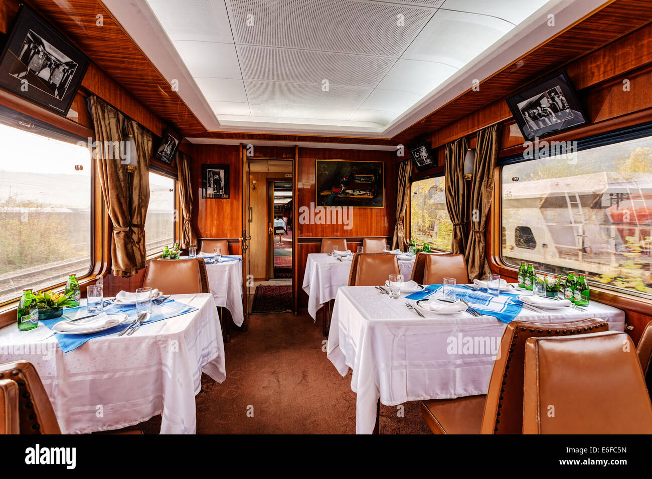 interior of luxury old train carriage Stock Photo - Alamy
