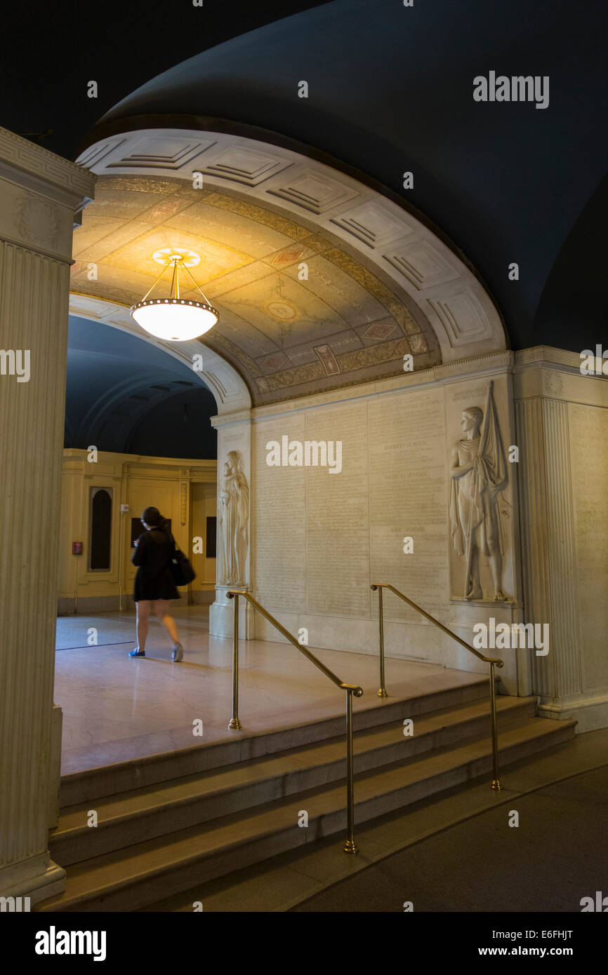 Woolsey Hall Yale New Haven CT Stock Photo - Alamy