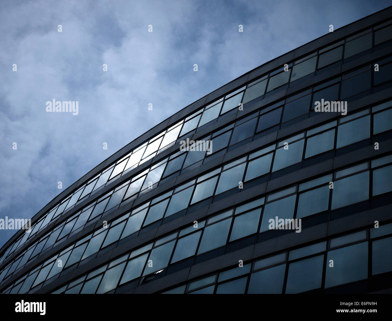 Manchester piccadilly approach hi-res stock photography and images - Alamy