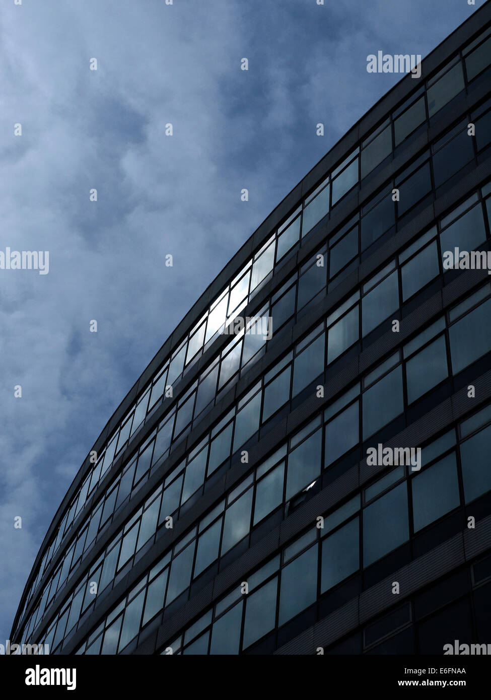 Manchester piccadilly approach hi-res stock photography and images - Alamy
