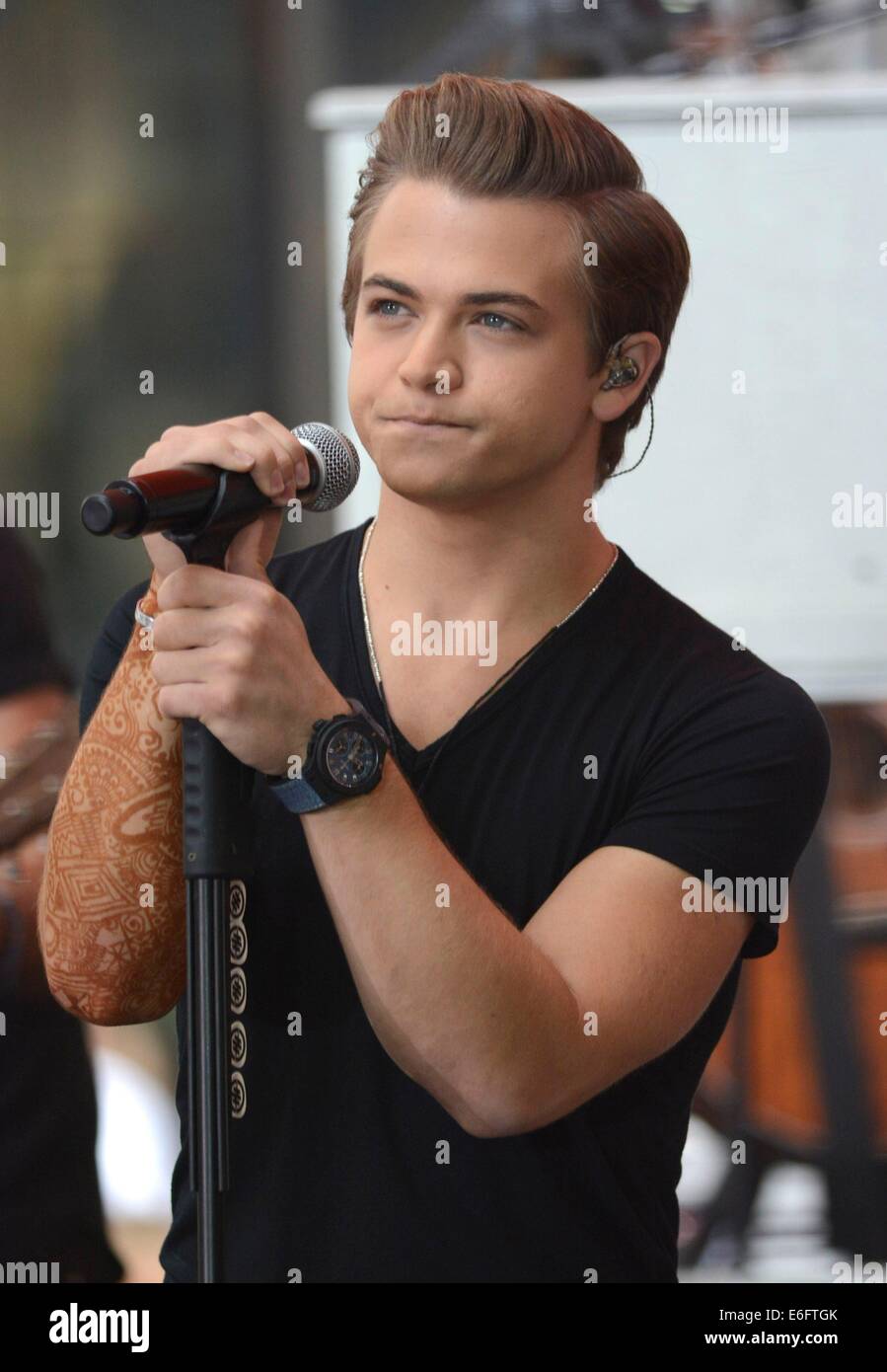 New York, NY, USA. 22nd Aug, 2014. Hunter Hayes on stage for NBC TODAY ...