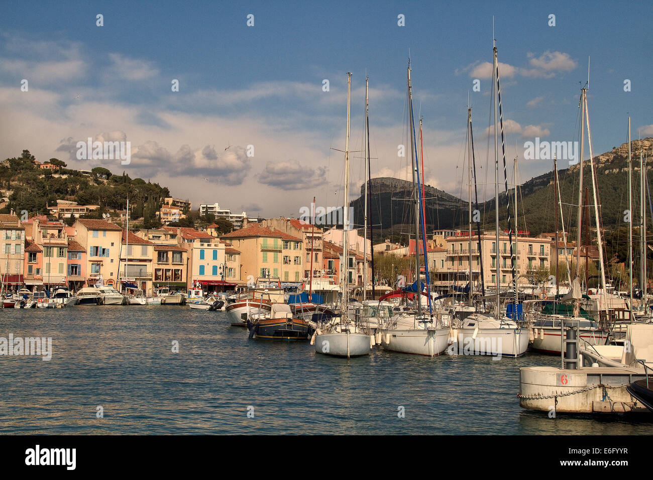 Docked boats in port hi-res stock photography and images - Alamy