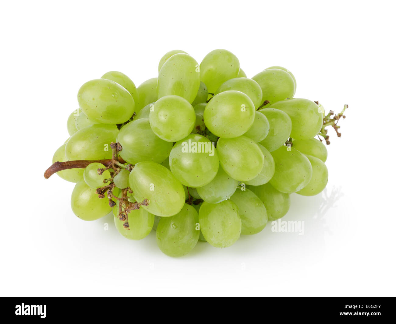 ripe green grapes, isolated on white background Stock Photo - Alamy