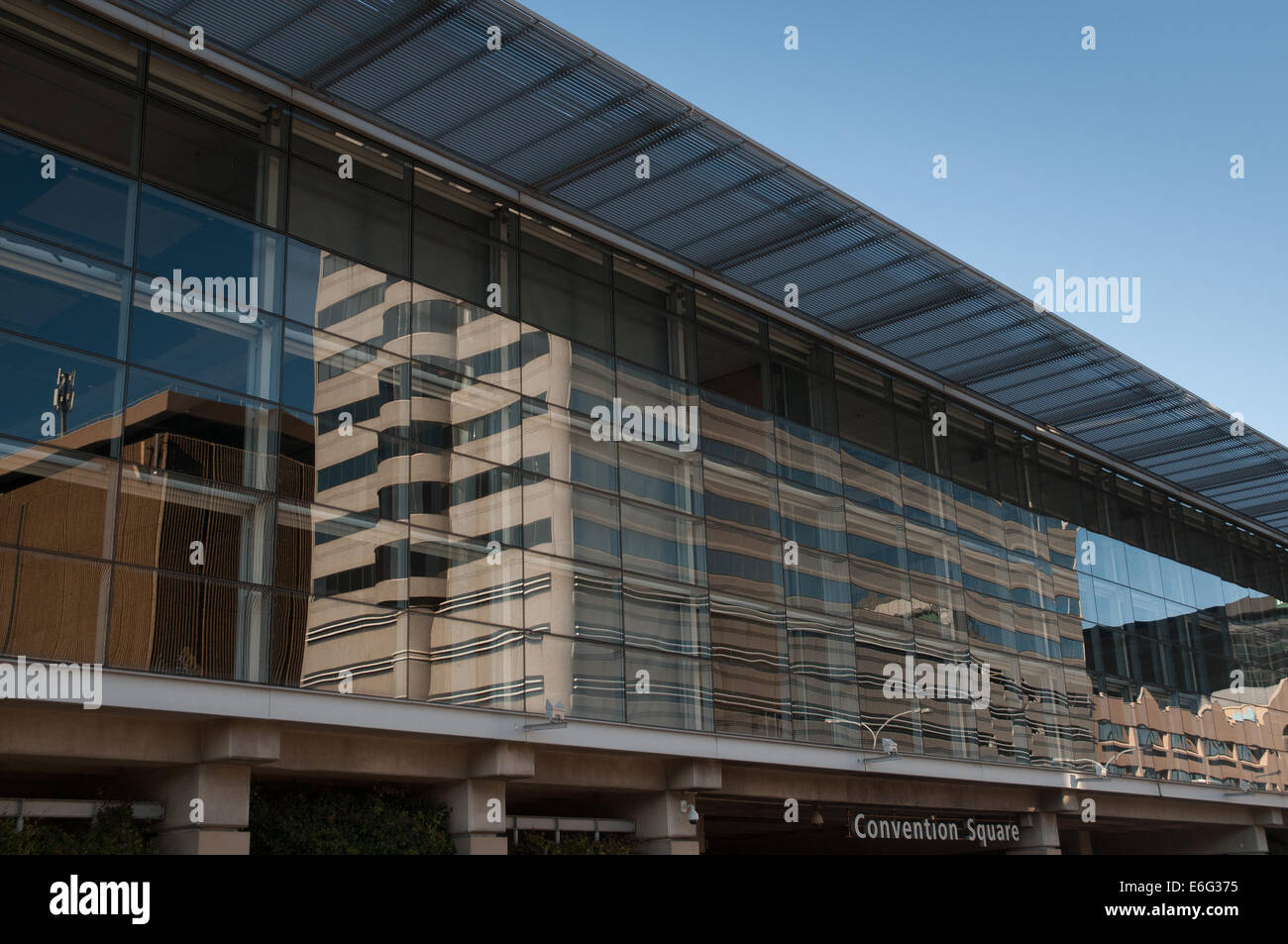 International conference centre hi-res stock photography and images - Alamy