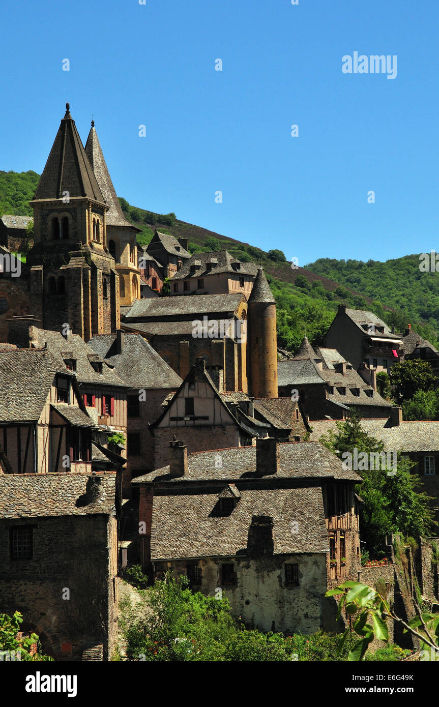 Historic hillside village conques france hi-res stock photography and ...