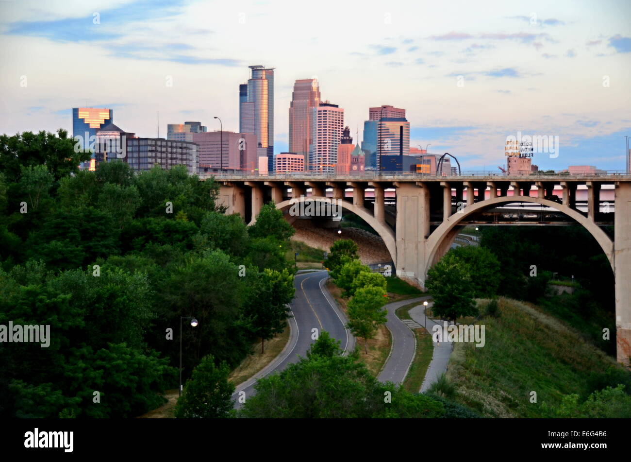 Minneapolis on sun rise Stock Photo - Alamy
