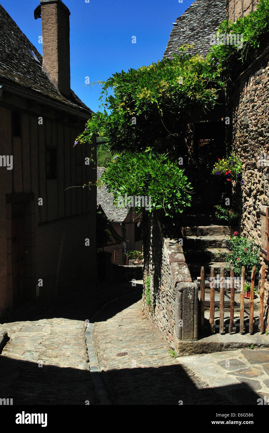 Historic hillside village conques france hi-res stock photography and ...