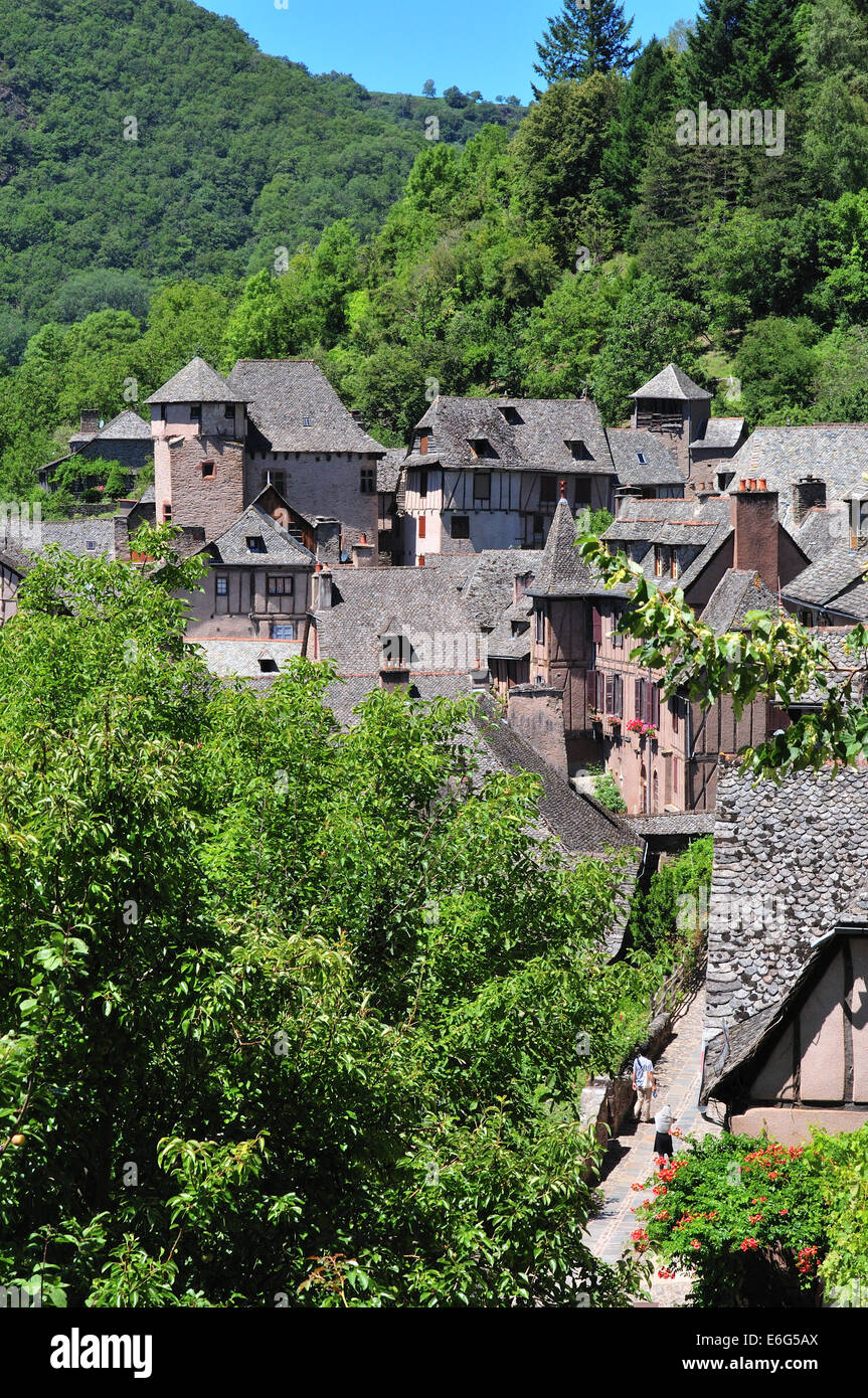 Historic hillside village conques france hi-res stock photography and ...