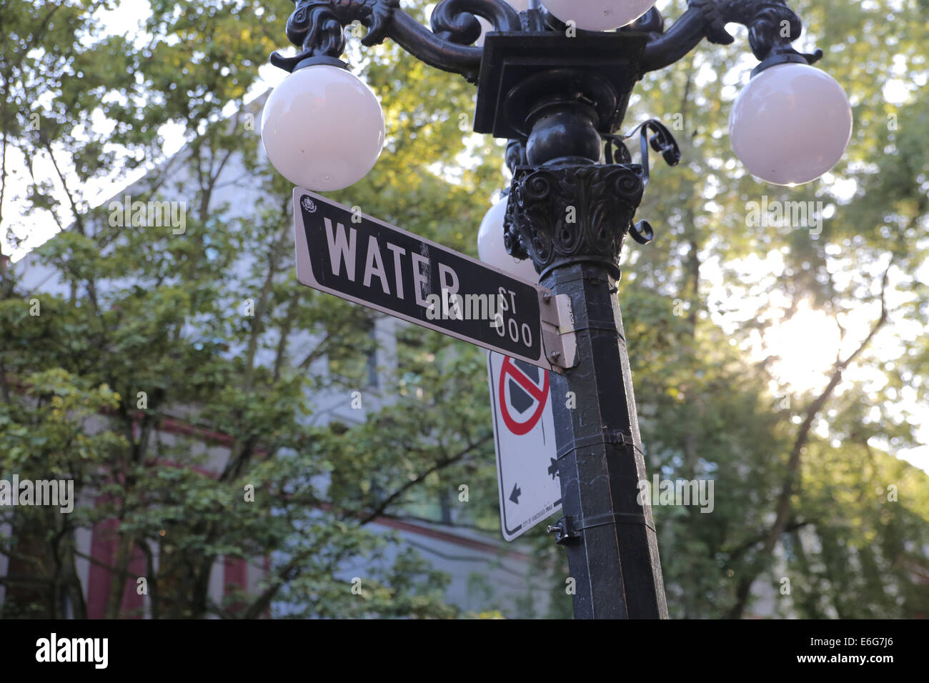 Vancouver water street Stock Photo - Alamy