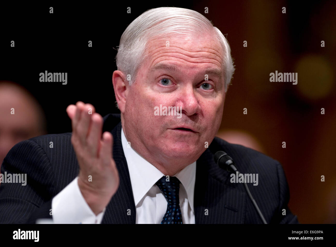 Robert m gates hi-res stock photography and images - Alamy