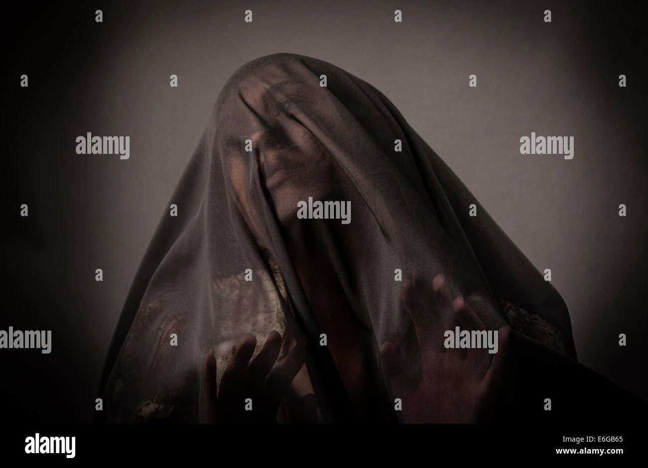 Black veil mourning hi-res stock photography and images - Alamy