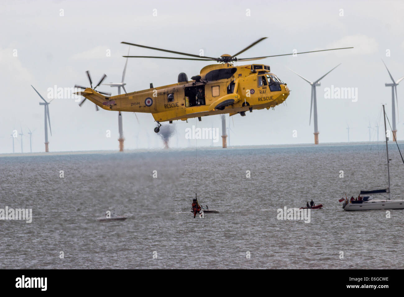 Helicopter winch rescue man hi-res stock photography and images - Alamy
