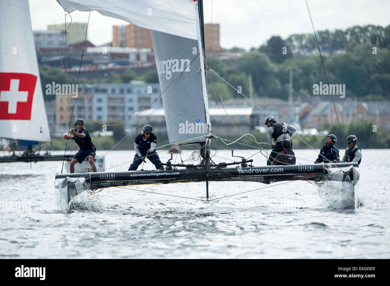 Cardiff, Wales, UK. 22nd August, 2014. JP Morgan, BAR, day one of the ...