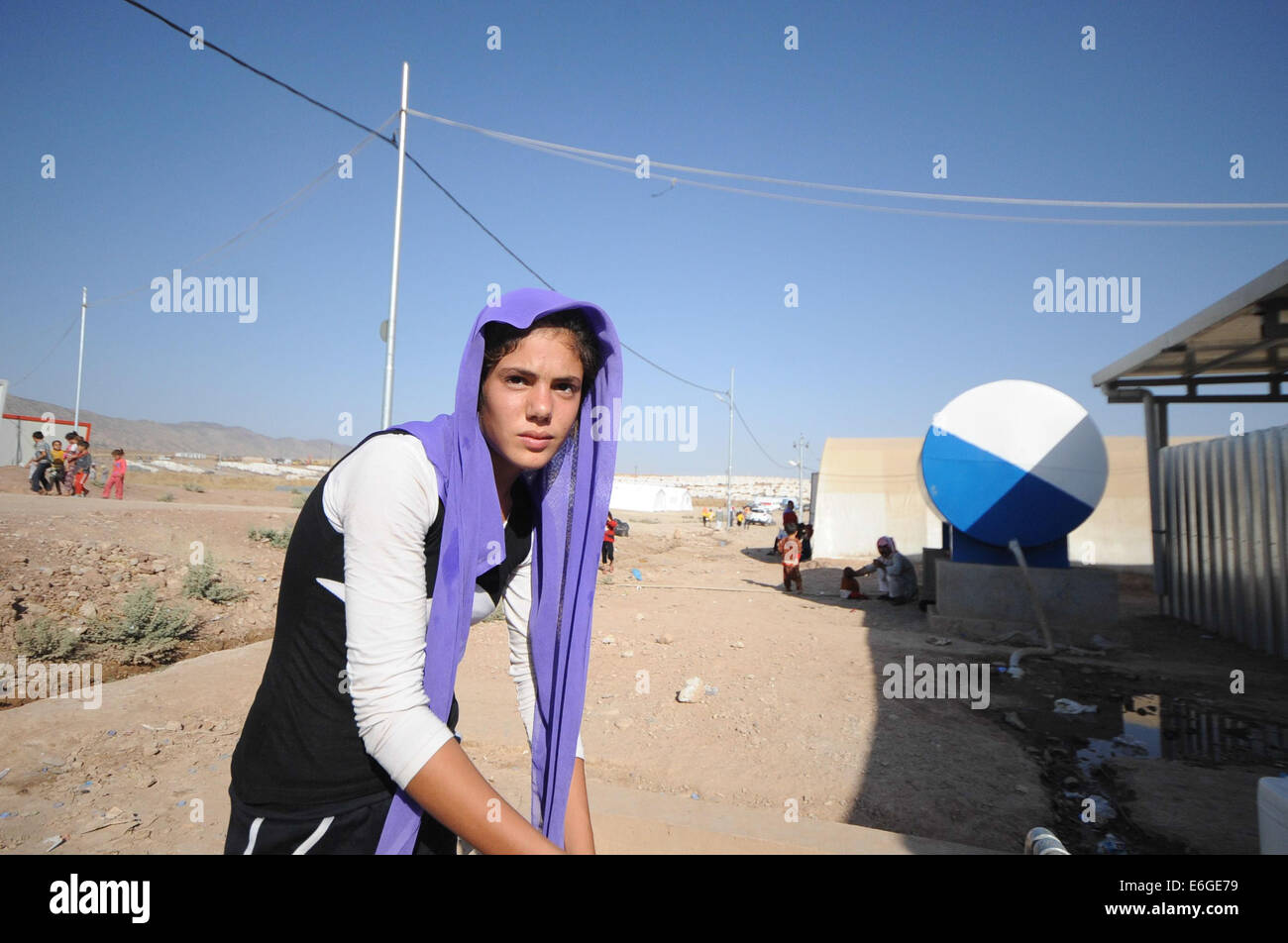 Zakho, Iraq. 22nd Aug, 2014. Thousands of Yazidi at the Zakho refugee ...