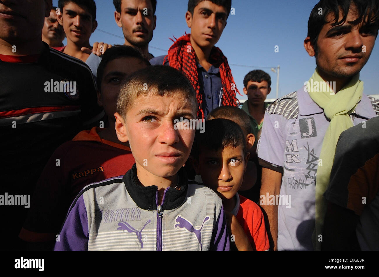 Zakho, Iraq. 22nd Aug, 2014. Thousands of Yazidi at the Zakho refugee ...